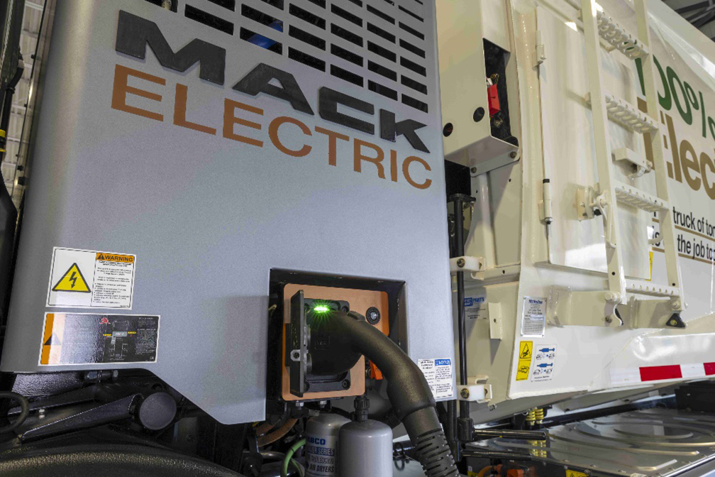 Mack Trucks adds to its Turnkey Solutions Program - TheTrucker.com