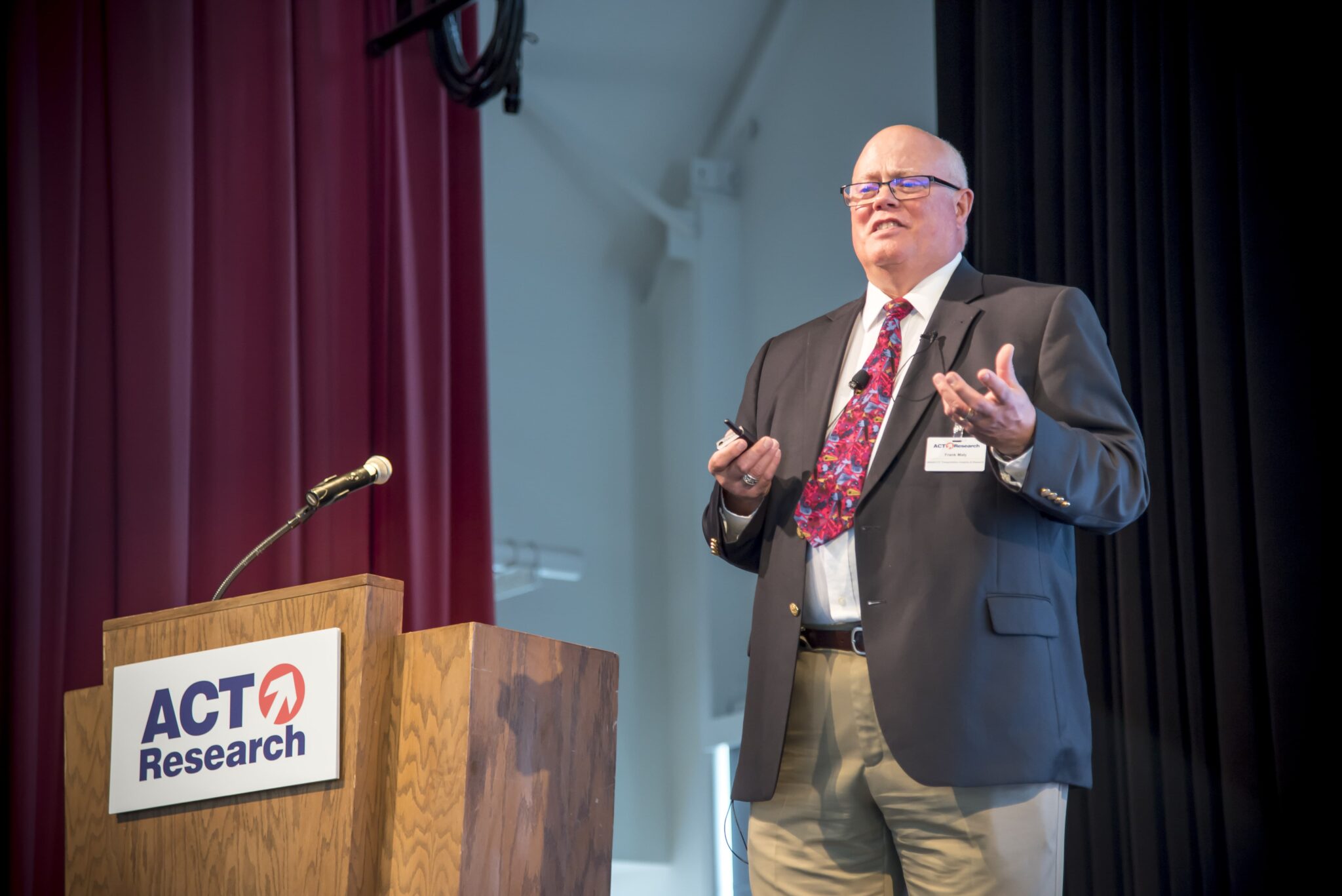 ACT Research: Trailer production robust, component supply challenges ...