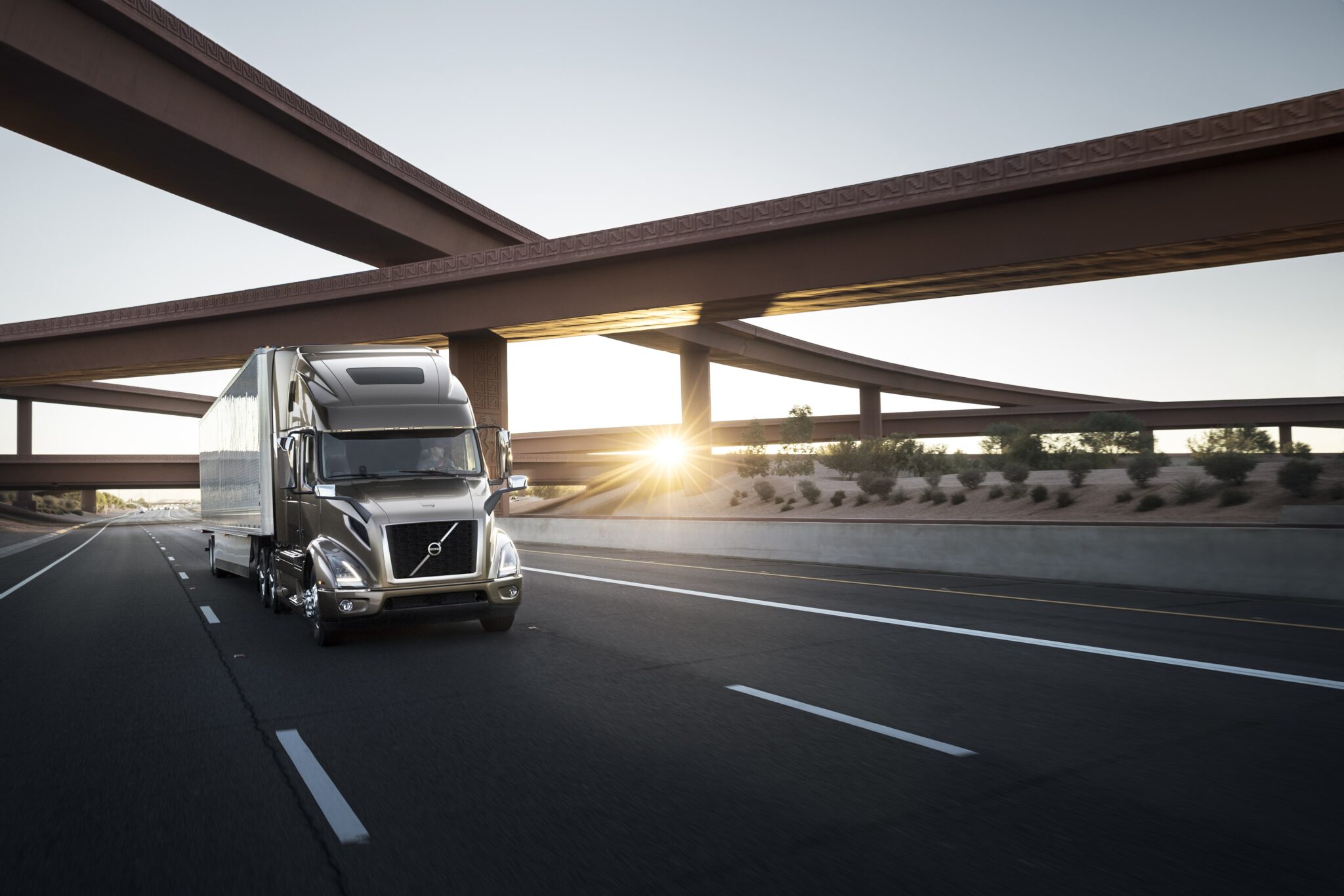 Volvo Trucks North America introduces VNR 660 for regional applications ...