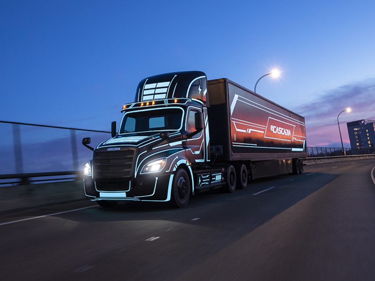 Keselowski’s new Freightliner scheme for this weekend. : r/NASCAR