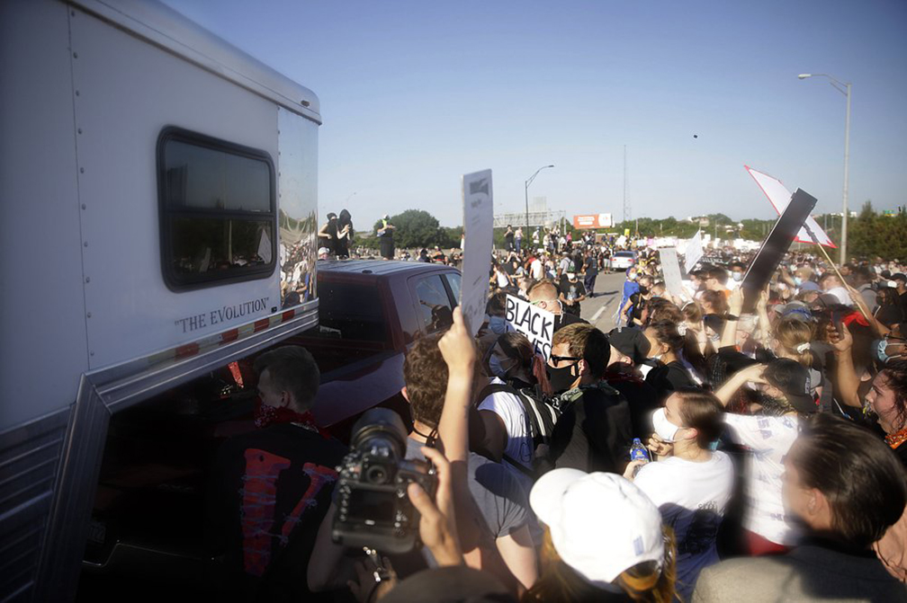 Oklahoma governor signs bill to crack down on protesters who block ...