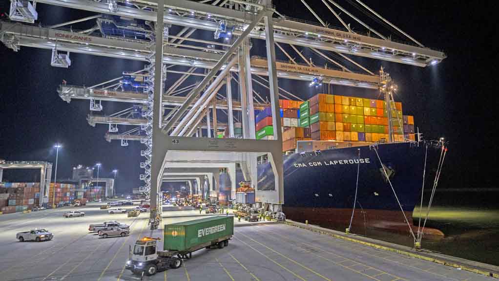 Some US ports seeing record volumes, more truck traffic - TheTrucker.com