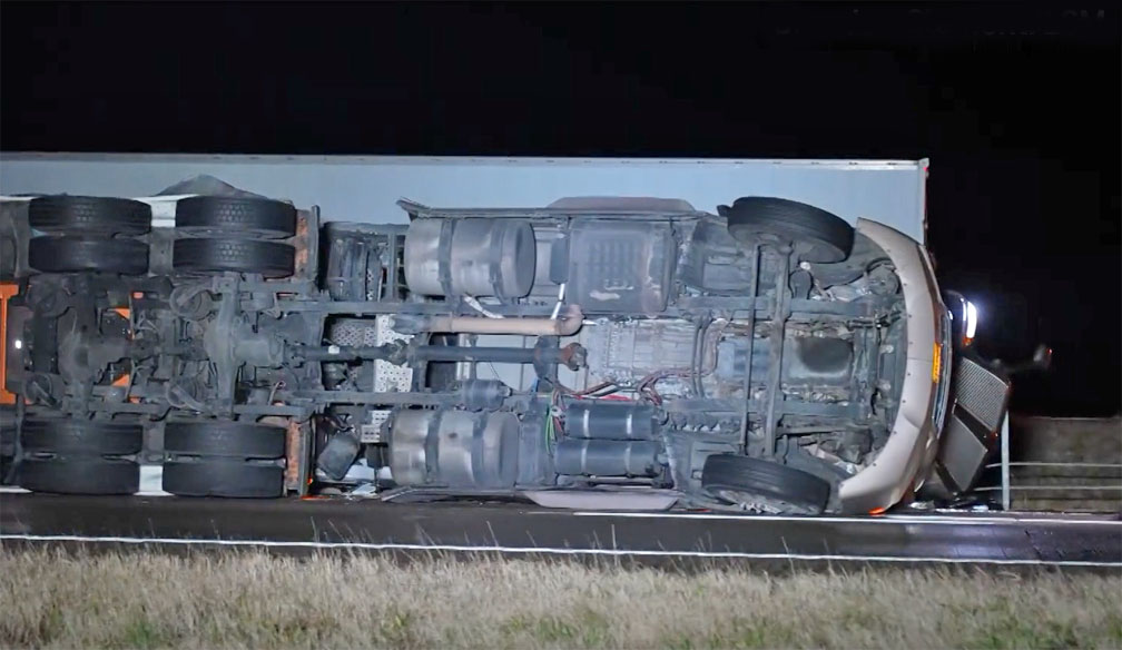 Multiple semis caught in tornado's path along I-55 in Missouri ...