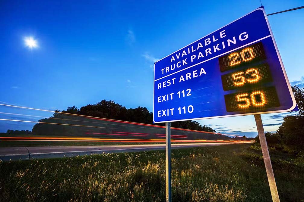 Trucking law enforcement group urges states to address truck parking ...