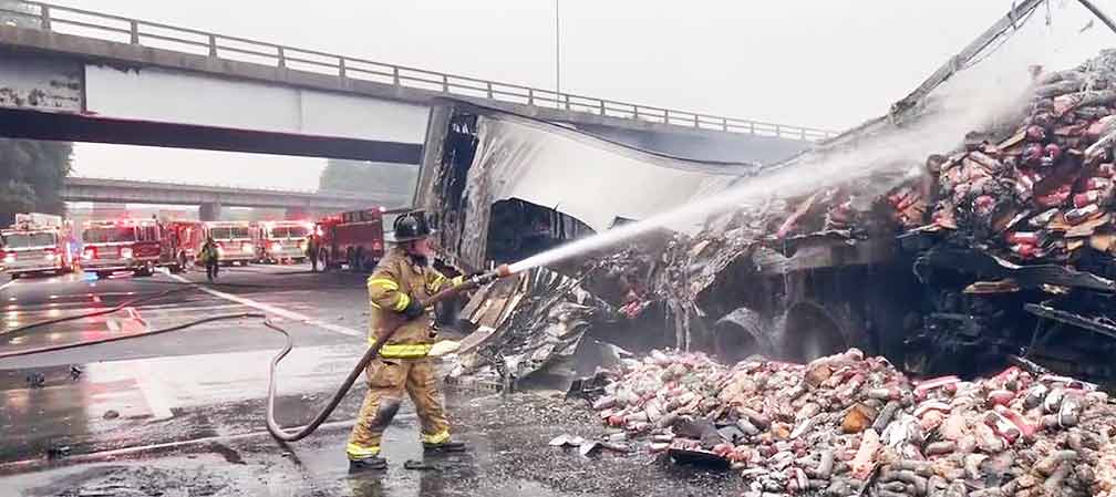 Driver injured, beef burned in I-77 tractor-trailer blaze - TheTrucker.com