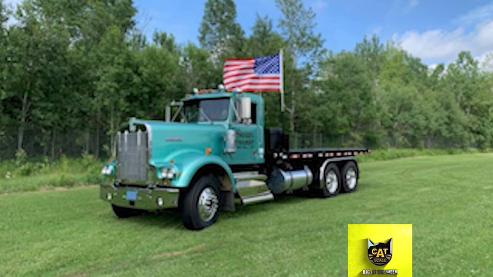 CAT Scale Rig of the Week | Pam Swendrzynski - TheTrucker.com