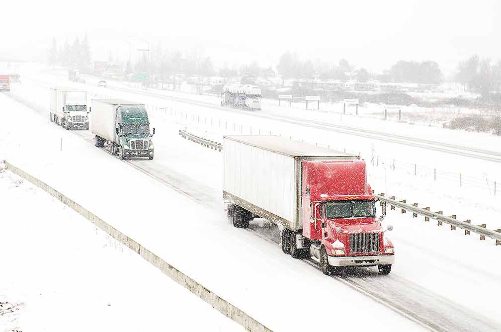 New app aims to help drivers track weather while on road - TheTrucker.com