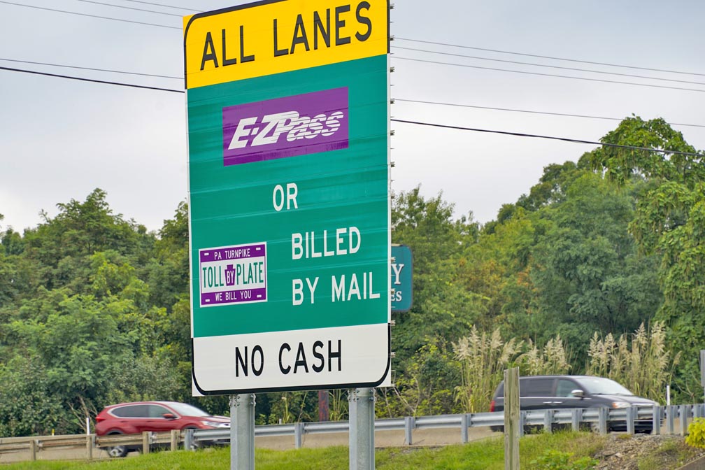 Pennsylvania governor signs law to yank toll scofflaws' vehicle ...
