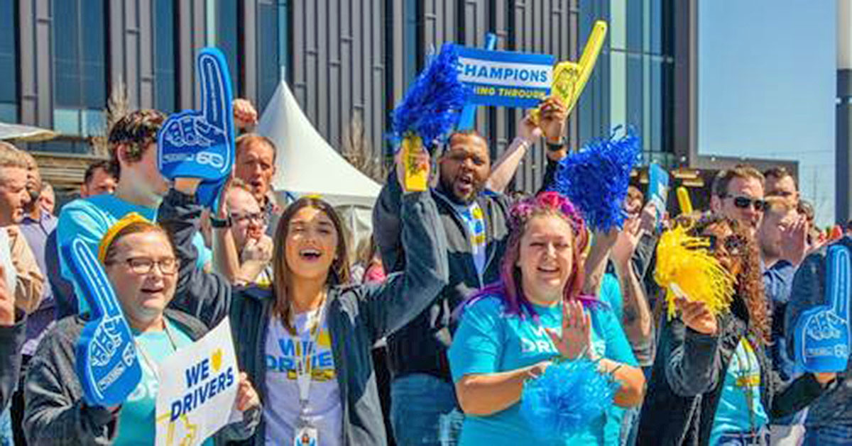 J.B. Hunt awards full-time company drivers, other employees, almost $9M ...