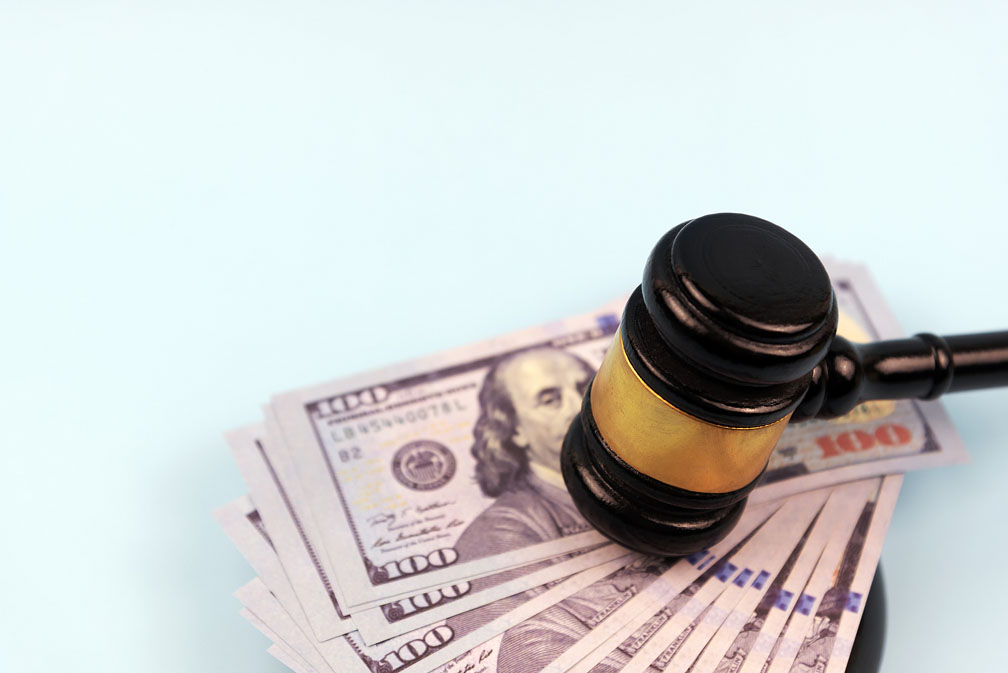 Former FMCSA investigator admits to extortion scheme - TheTrucker.com