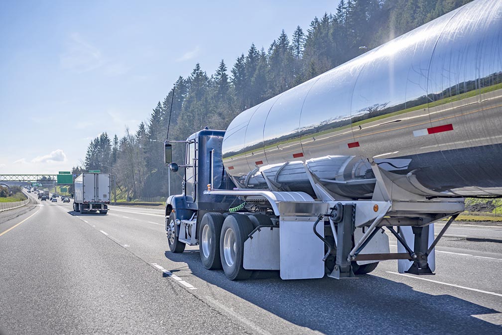 Diesel prices continue downward trickle as inventories rise ...