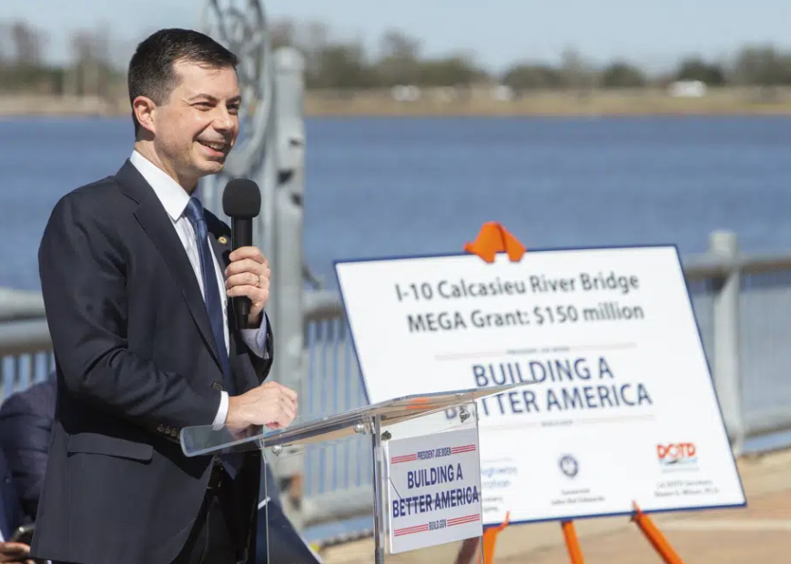 Buttigieg’s highlights nation's infrastructure needs in visit to ...