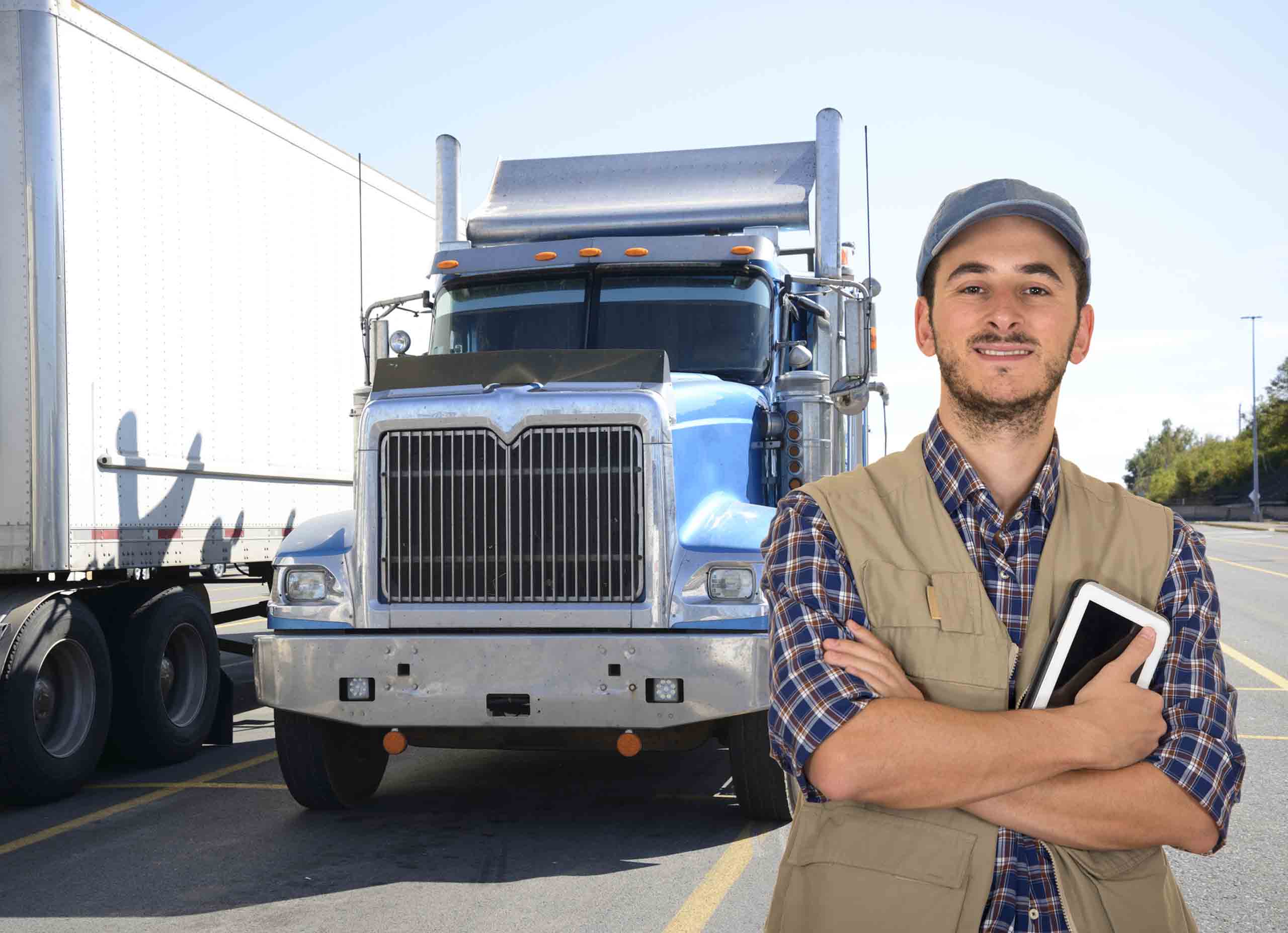 Lawmakers introduce bipartisan bill to strengthen truck driver ...