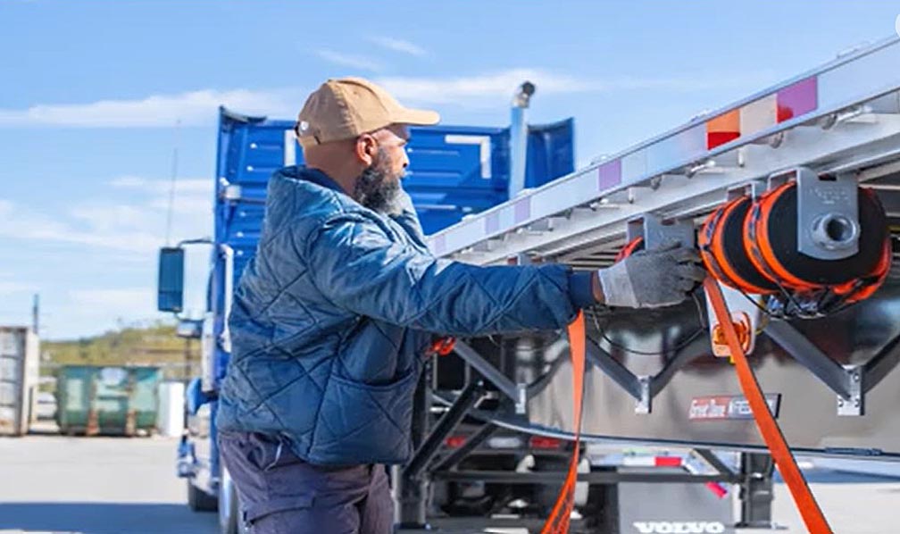 Big rig trailer customers, dealers endure bumpy conditions in June ...