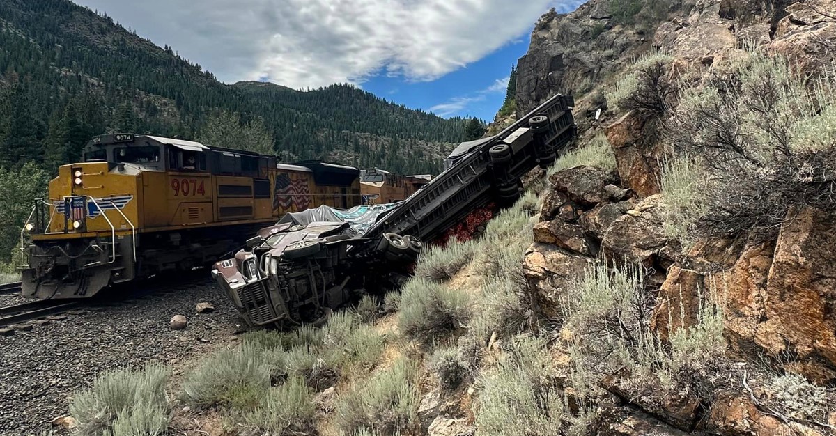 18-wheeler driver takes wild ride off I-80 near Farad, California ...