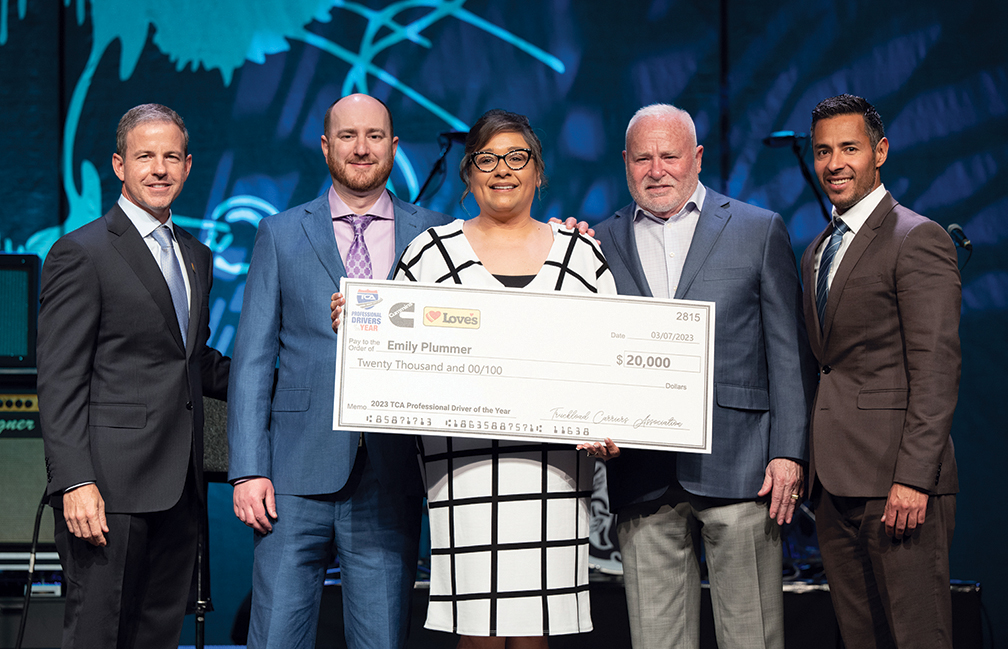 Trucking offers perfect career for driver Emily Plummer - TheTrucker.com