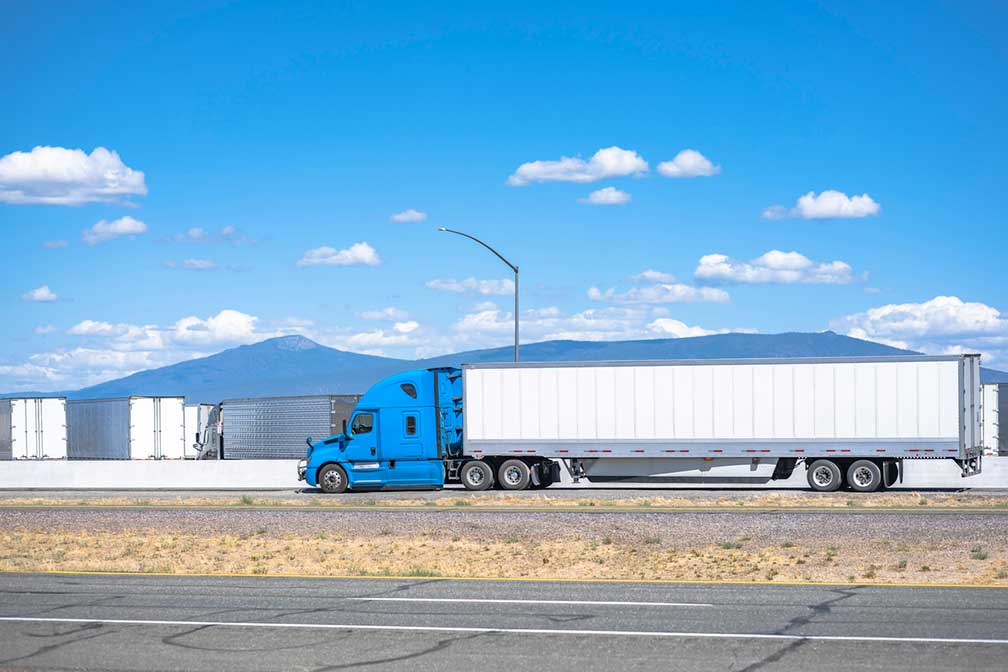Soft demand cools LTL, keeps truckload rates flat, new freight report ...