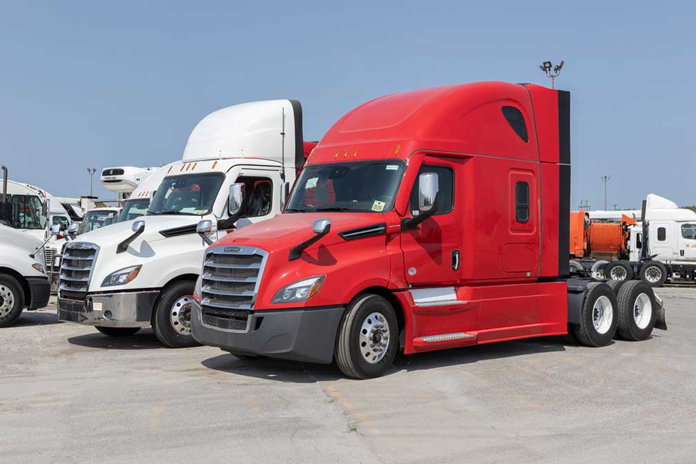 Love's now offers exclusive repair service for Freightliner ...