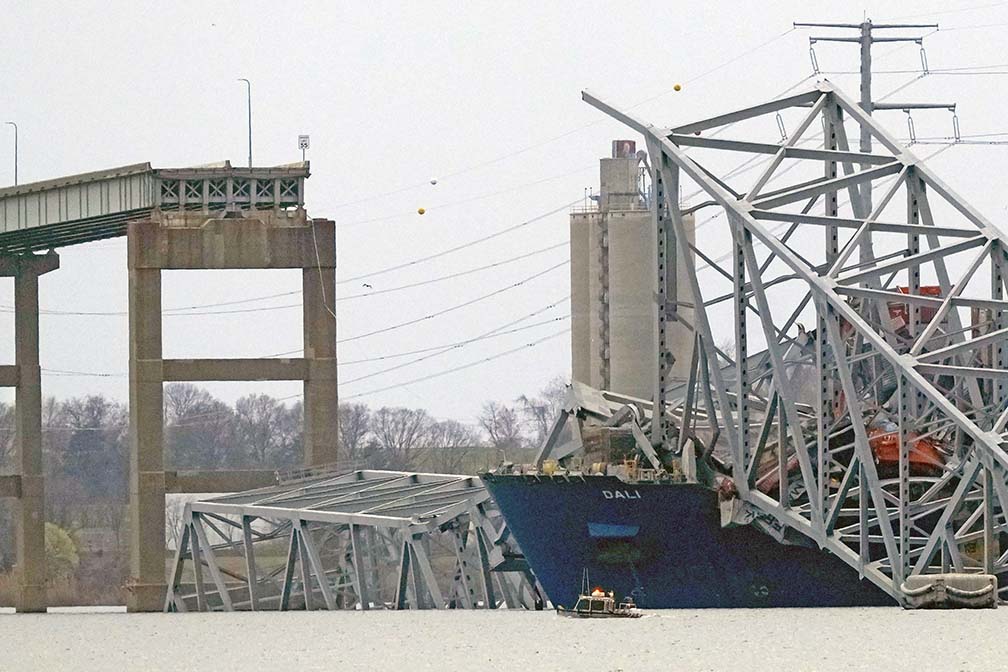 Police had about 90 seconds to stop traffic before Baltimore bridge ...