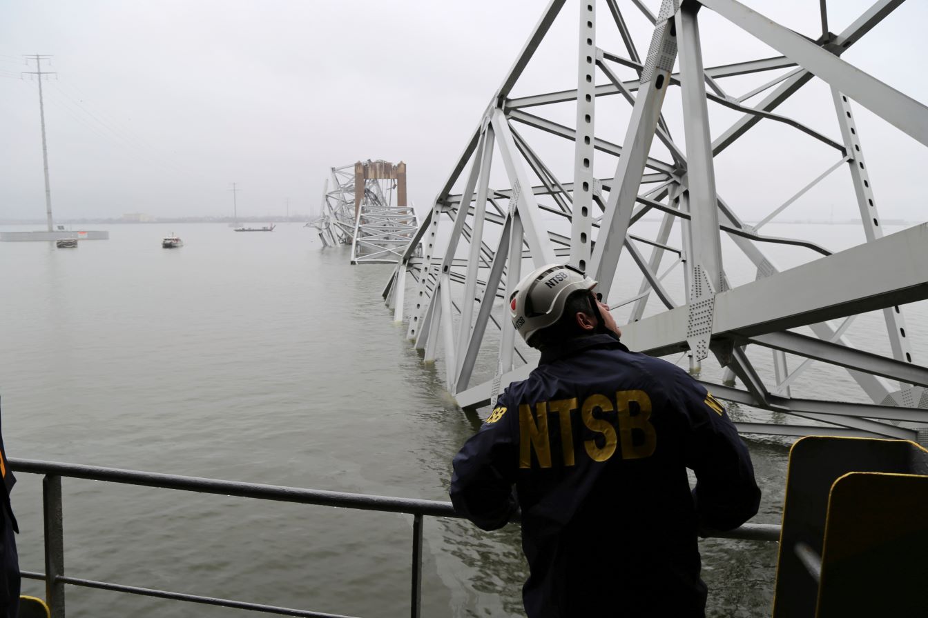 Barges head to Baltimore to help remove Key Bridge wreckage, open ...