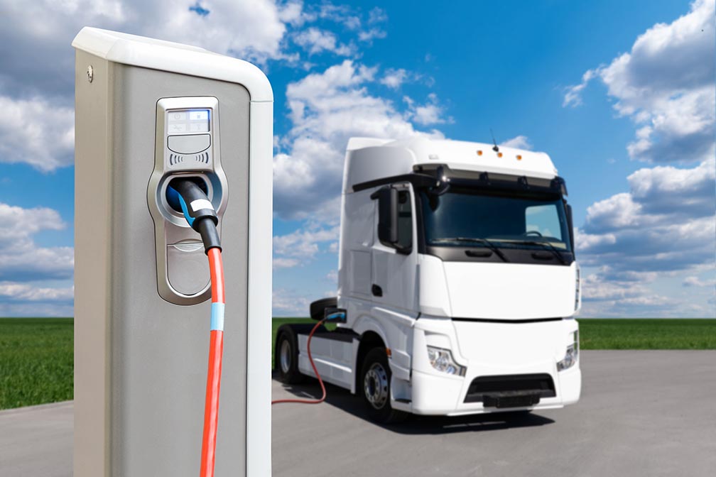 BAE Systems, Eaton expand electric truck collaboration - TheTrucker.com