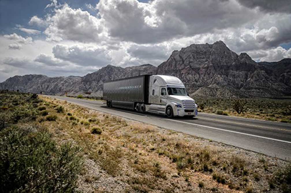 Sales of new Class 8 trucks remain strong but declines expected by year ...