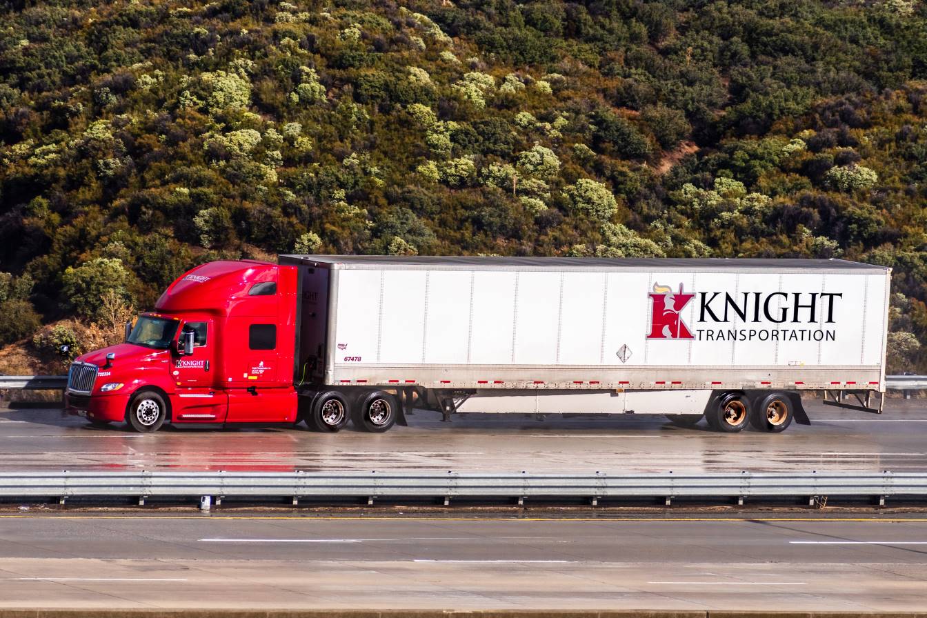Knight-Swift Transportation grows LTL offerings with acquisition of ...