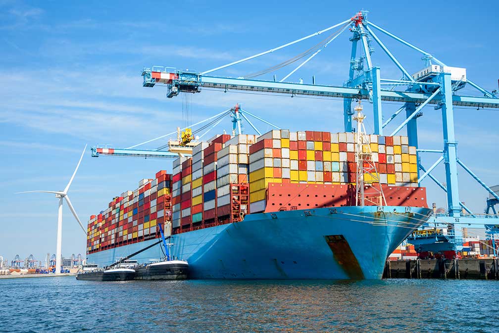 Malcom McLean: Former gas jockey revolutionized shipping to become ...