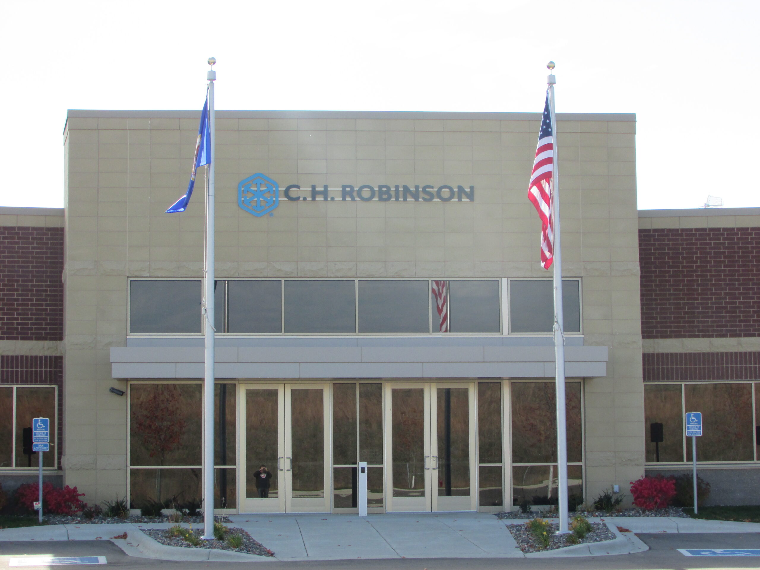 Strong execution drives success: CH Robinson reports significant year ...