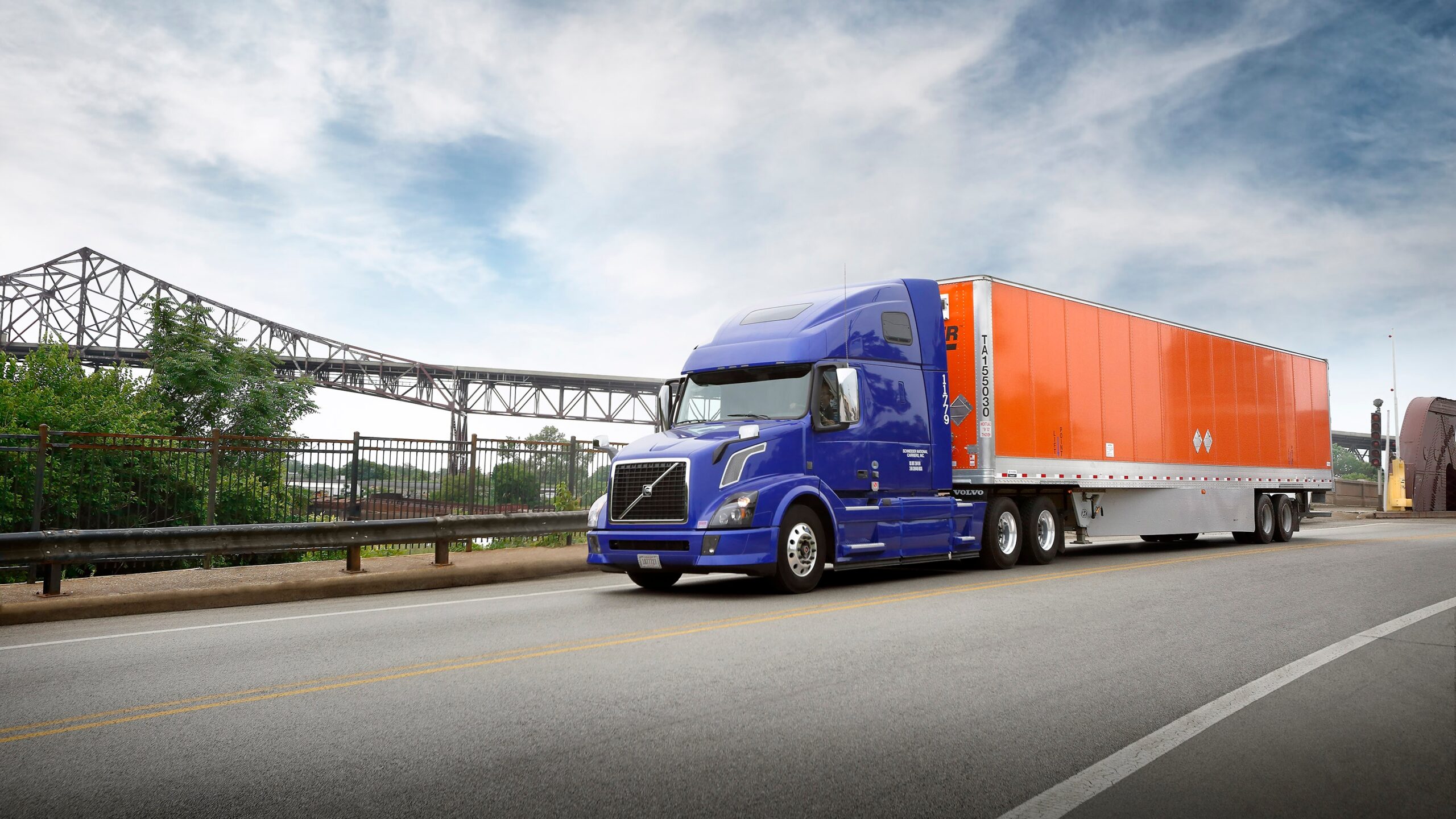 Schneider launches new intermodal service between Southeast US and ...