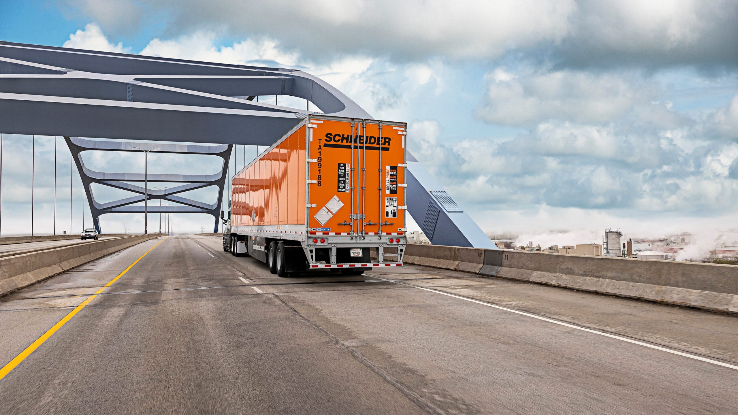 Schneider National Q3 results show encouraging trends, company says ...