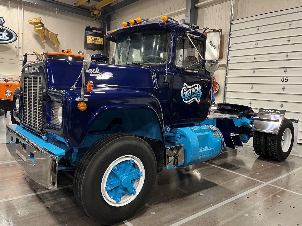 Eighth-generation farmer restores 1984 Mack R Model - TheTrucker.com