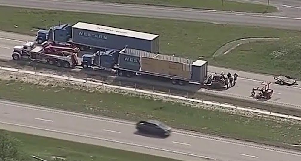 Dime and dime again: Rig overturns spilling $800K in 10-cent coins ...