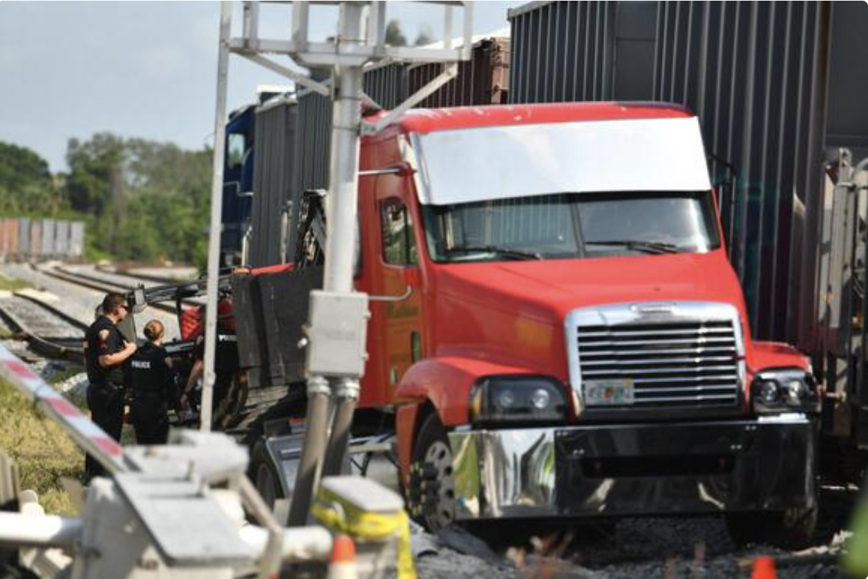 Freight train crashes into stalled semi in Florida - TheTrucker.com