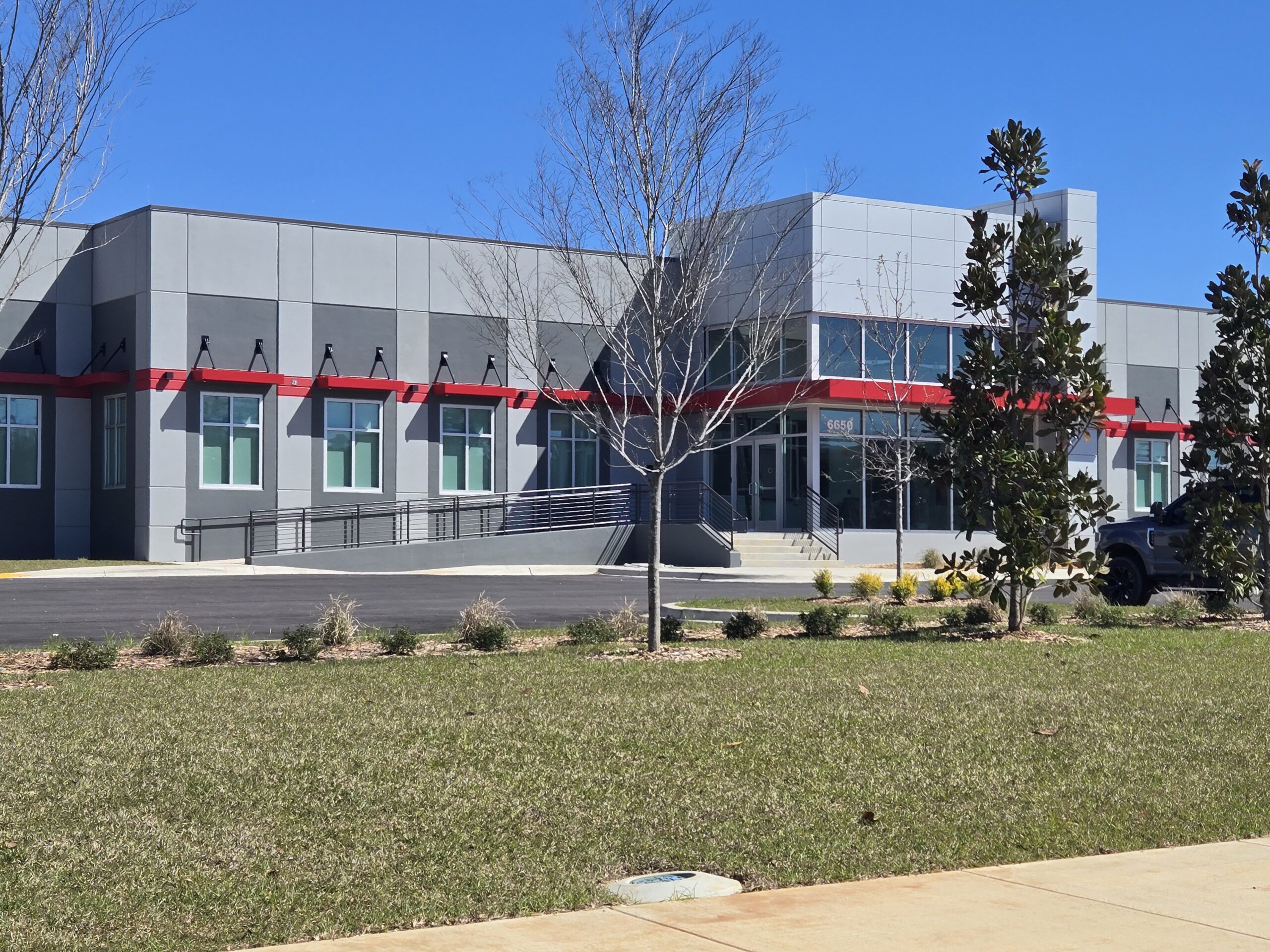 Southeastern Freight Lines’ Pensacola Service Center Milestone ...