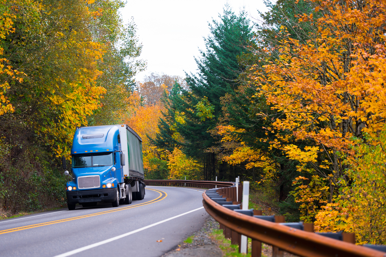 FTR: Net trailer orders up 30% in September - TheTrucker.com