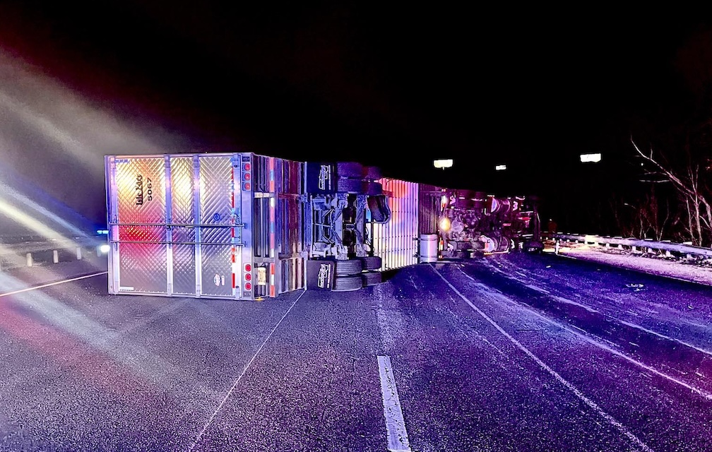 One area in Georgia was scene of 2 rollover big rig crashes in 1 day ...